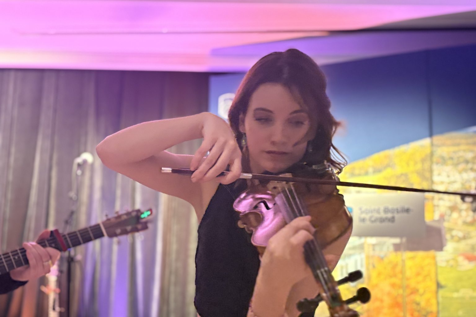 Saint-Basile : Gabriella inaugure le U-Art - Les Versants
