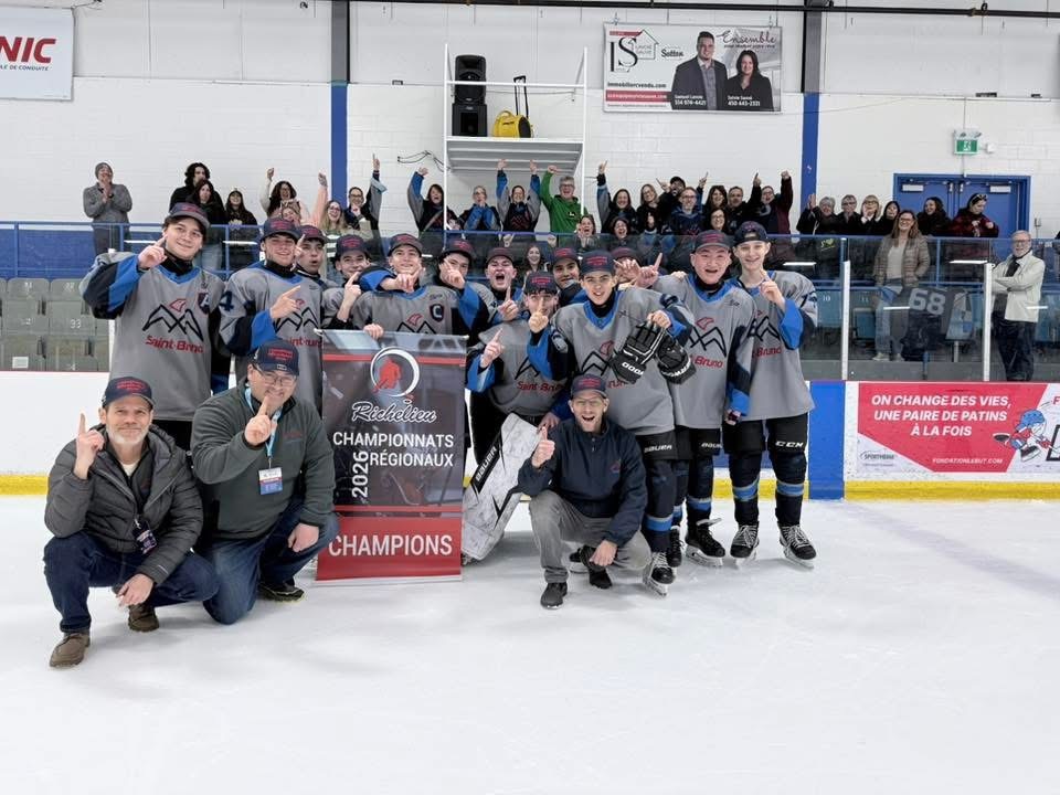 Saint-Bruno : des Éperviers champions régionaux - Les Versants